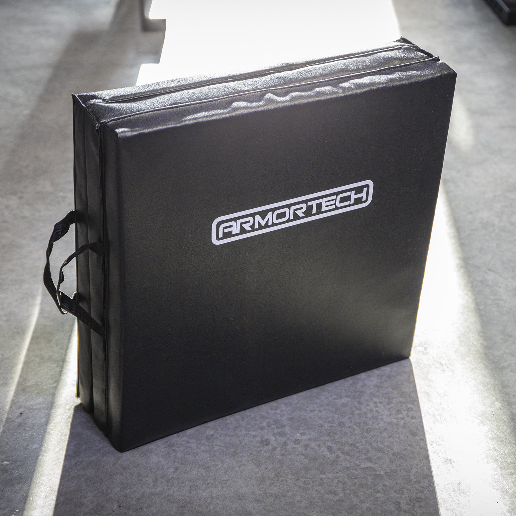 Armortech Tri - Fold Gym Mats – Flex Fitness Equipment New Zealand