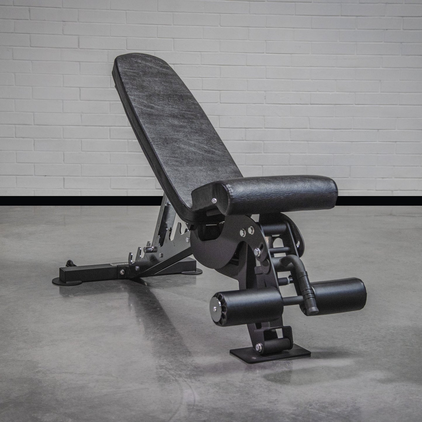 Armortech V2 HD Bench 533B – Flex Fitness Equipment New Zealand